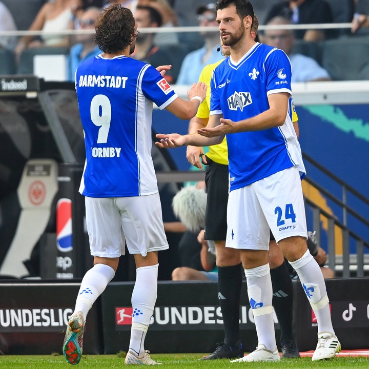 Darmstadt 98: Null-Tore-Stürmer Pfeiffer macht den Lilien Hoffnung ... Darmstadt 98: Null-Tore-Stürmer Pfeiffer macht den Lilien Hoffnung ...